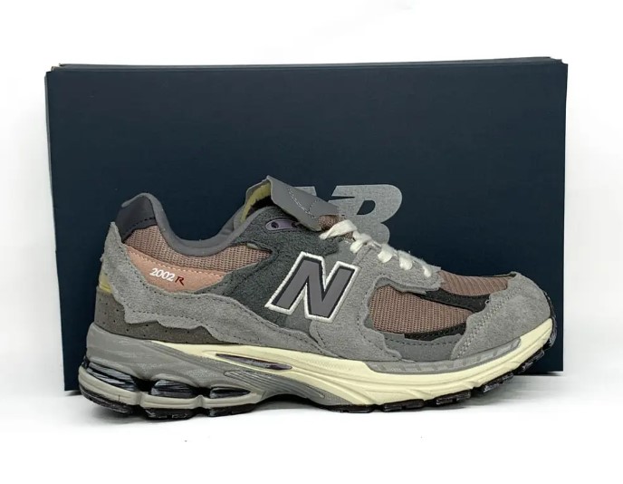 New Balance/NB 2002R Protection Pack Peach Grey - Web Sepatu