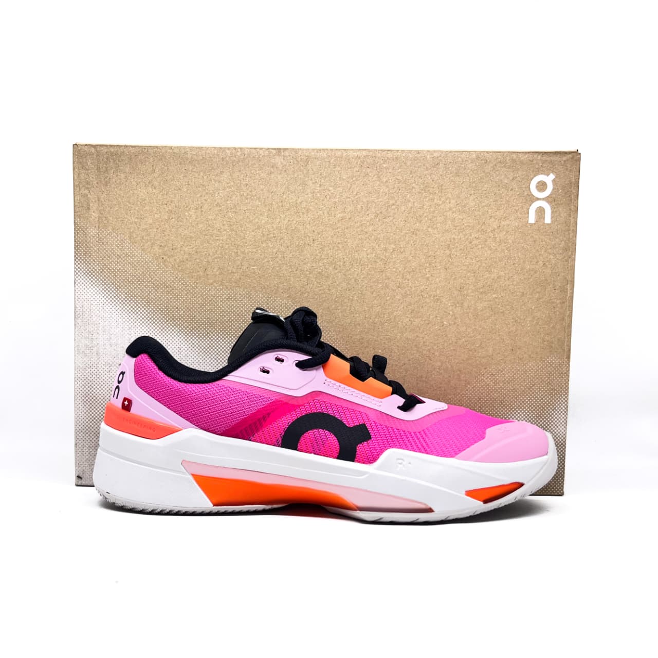 OC/On Cloud The Roger Pro Fire Pink Flame - Web Sepatu