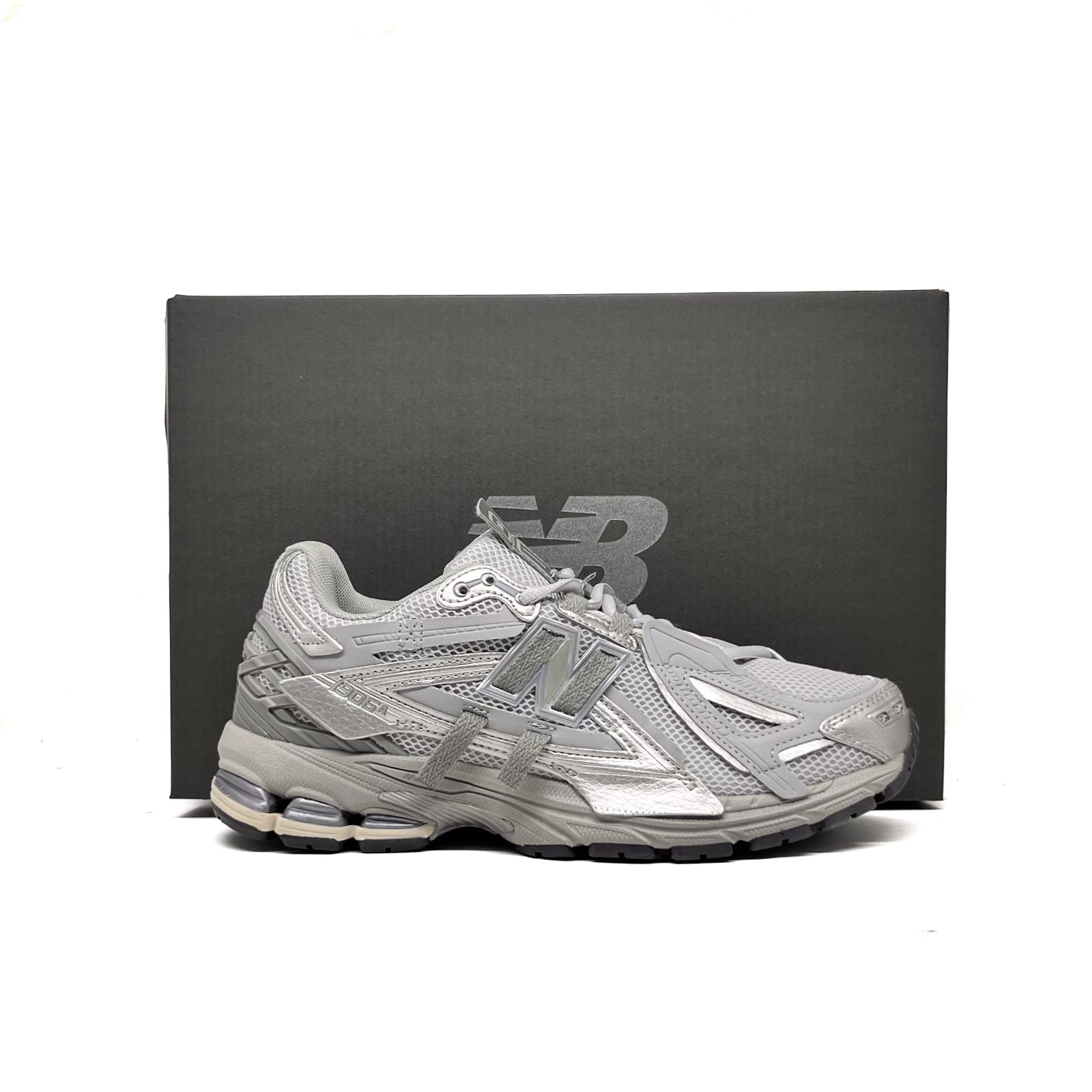 New Balance/NB 1906A Concrete Silver Metallic - Web Sepatu
